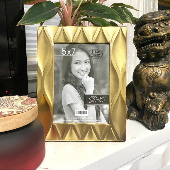 Green Tree Gallery | Accents | Gold 5x7 Picture Frame | Poshmark